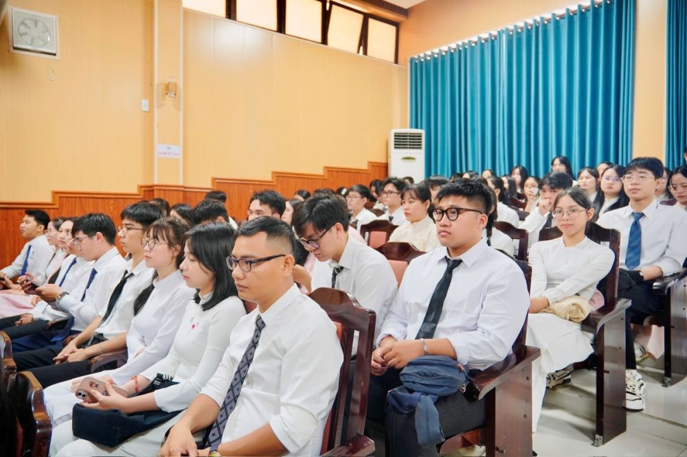 Hoạt động Hue-UMP | Trường Đại học Y - Dược, Đại học Huế tổ chức Lễ ...